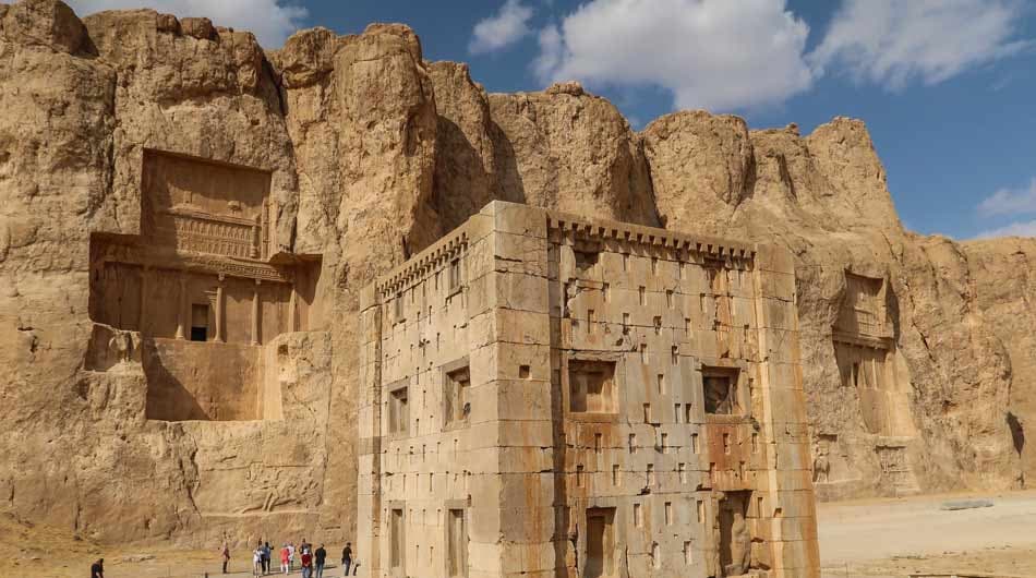 Naqsh-e Rustam: Ancient Tombs of Powerful Persian Kings - Giza Community