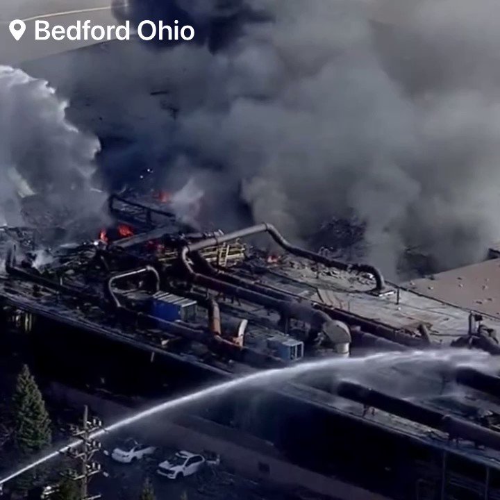 'Mass Casualty Incident' After Massive Explosion and Fire Rocks Metals ...